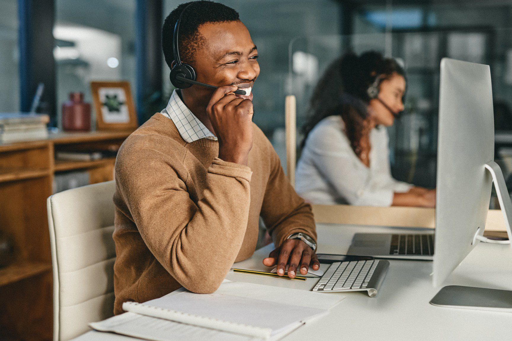 Ejemplos efectivos de currículum para atención al cliente