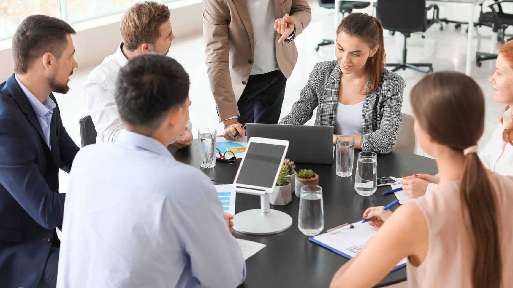 DESCUBRE Cómo ANALIZAR y OPTIMIZAR el Entorno Empresarial