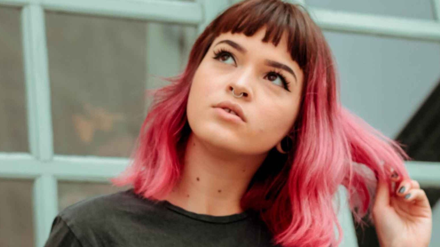 Rojo y rosa: la combinación perfecta de colores vibrantes